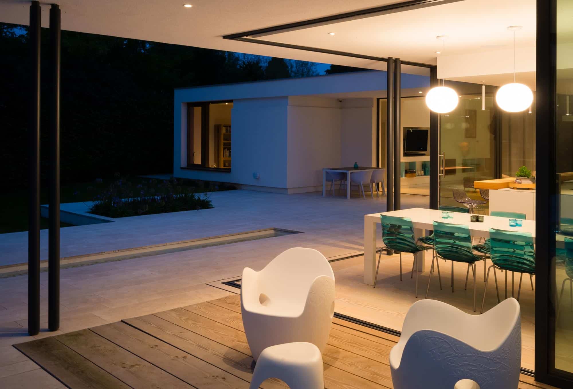 The Benefits of Corner Sliding Doors | Sunflex UK